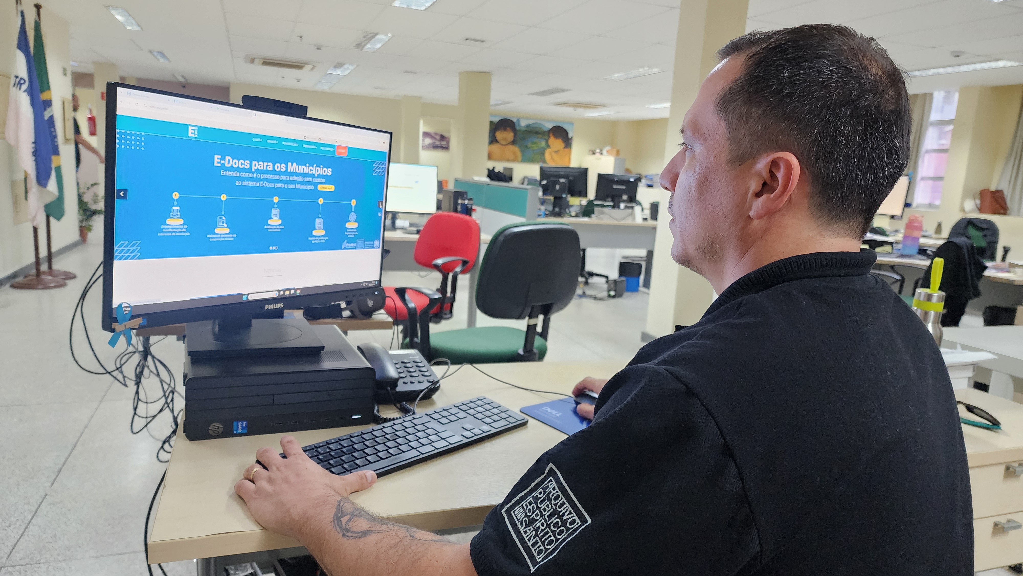 PROGED - Governo do Estado lança novo site do E-Docs